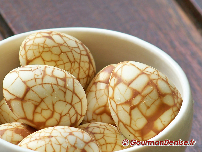 Oeufs de caille marbrés